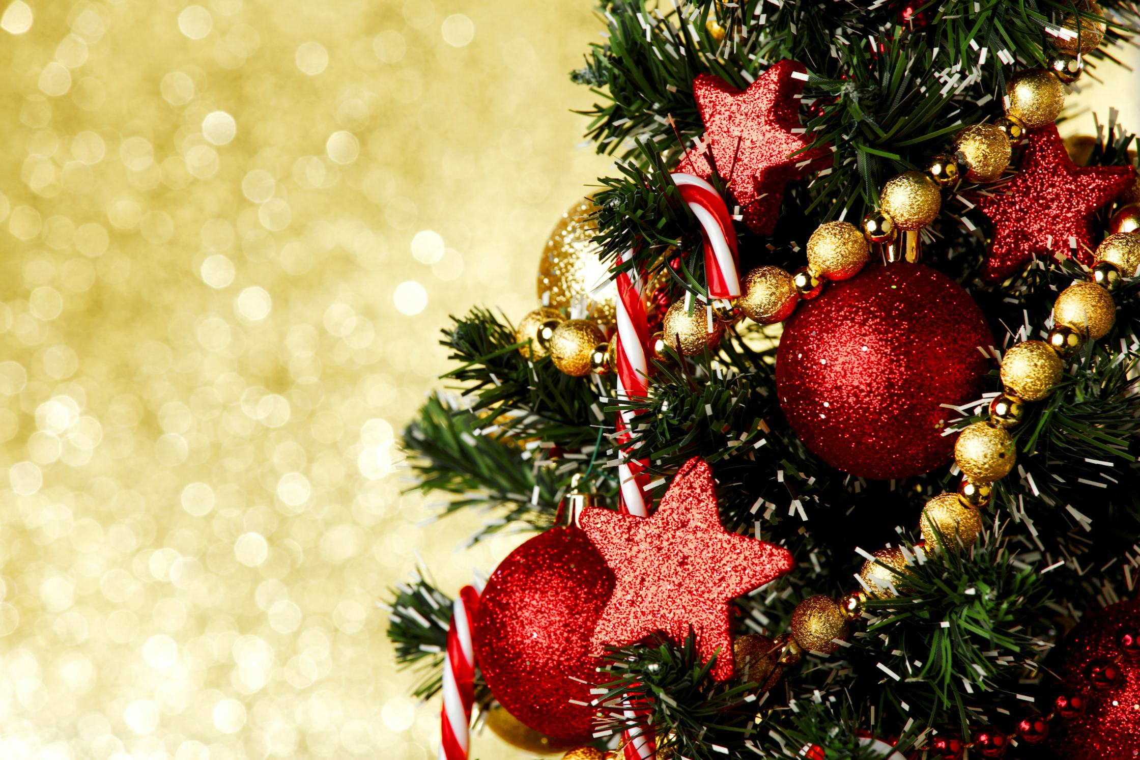 Christmas Ornaments: Their Origins, History and Meaning – Christmas HQ