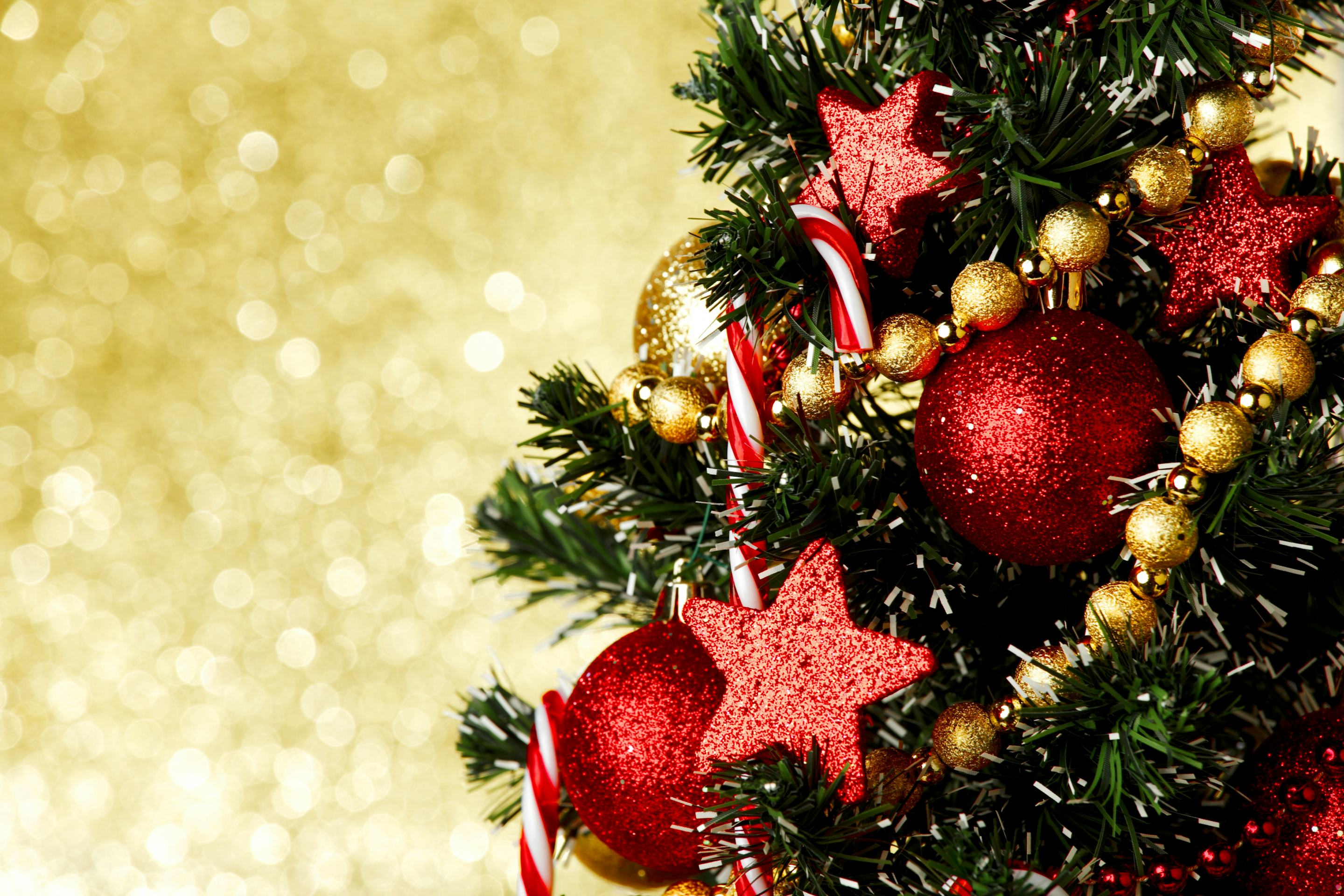 Christmas Ornaments: Their Origins, History and Meaning – Christmas HQ