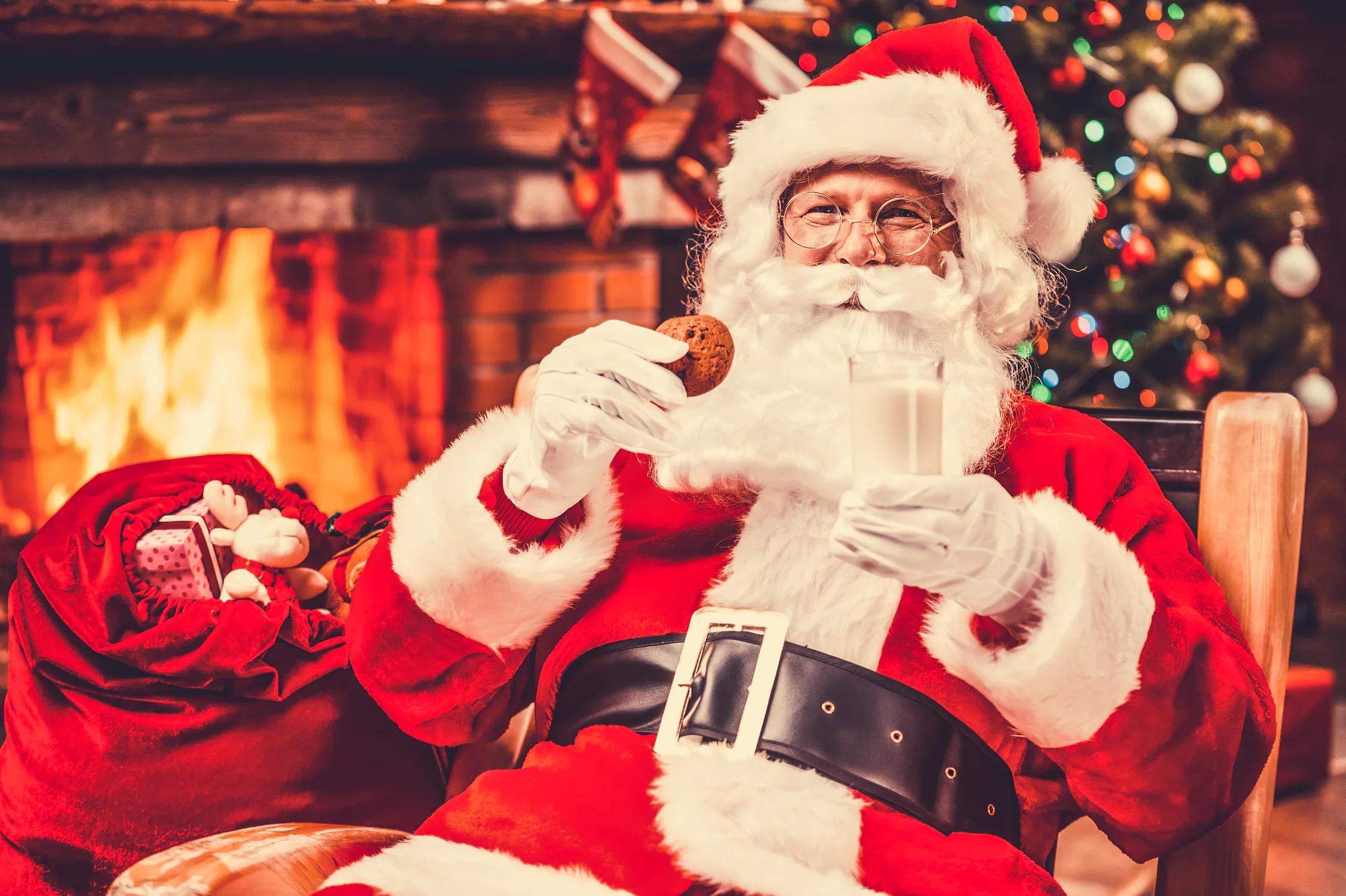 The Legend of Santa Claus – Christmas HQ